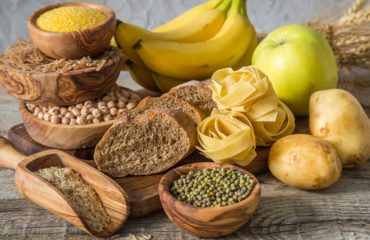 Gesunde Fette | Liste mit Lebensmitteln und Tabelle